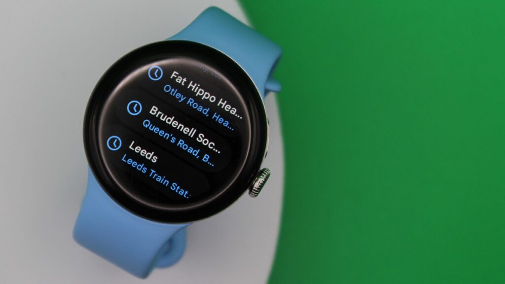 How to use Google Maps on Wear OS: Offline maps, turn-by-turn ...