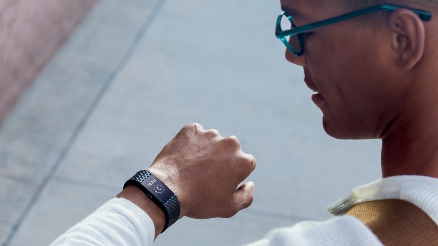 Wearables in the workplace: The tech taking over your office in 2017 ...