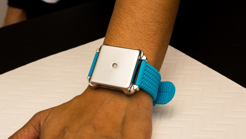 This haptic wearable gives you tactile alerts, alarms and navigation ...